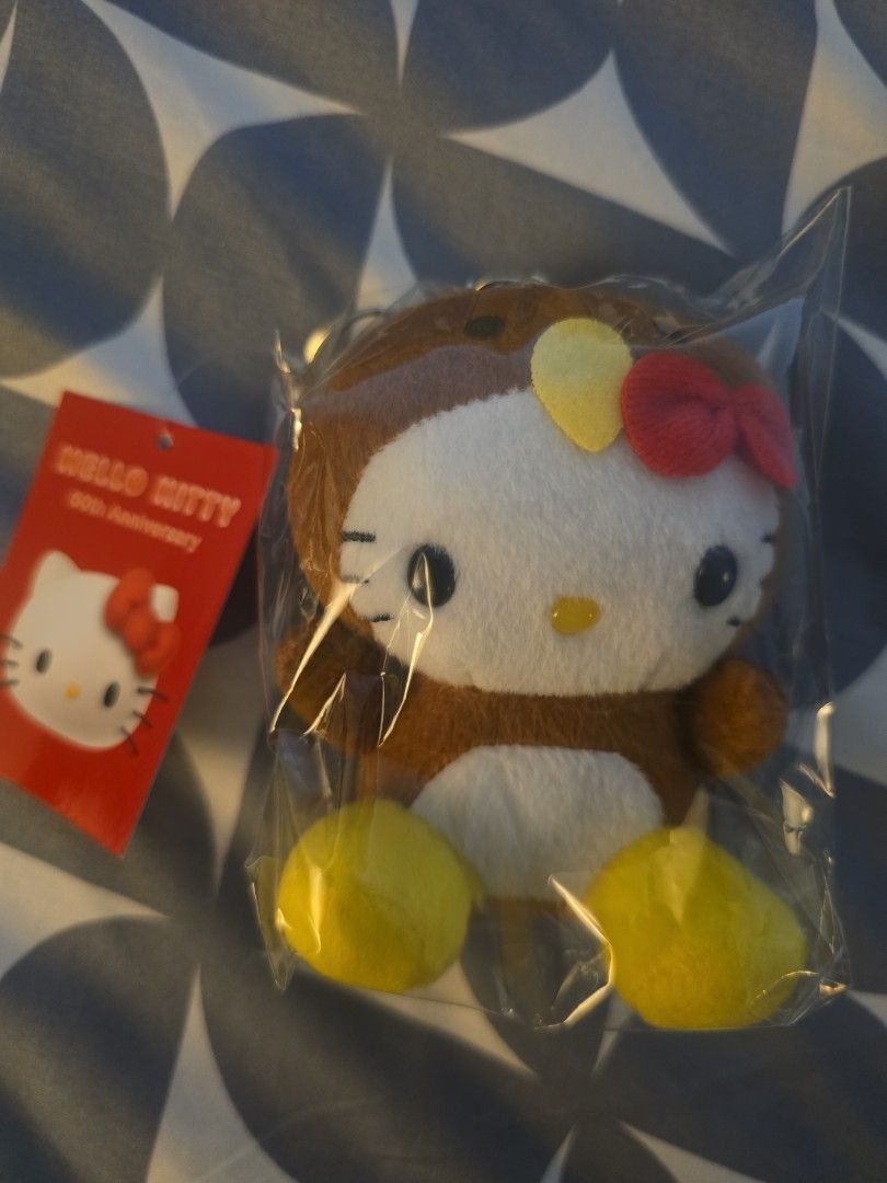 Hello Kitty 50th Anniversary New Zealand Limited Edition Kiwi 3.5 inch Plush keychain, Hobbies ...