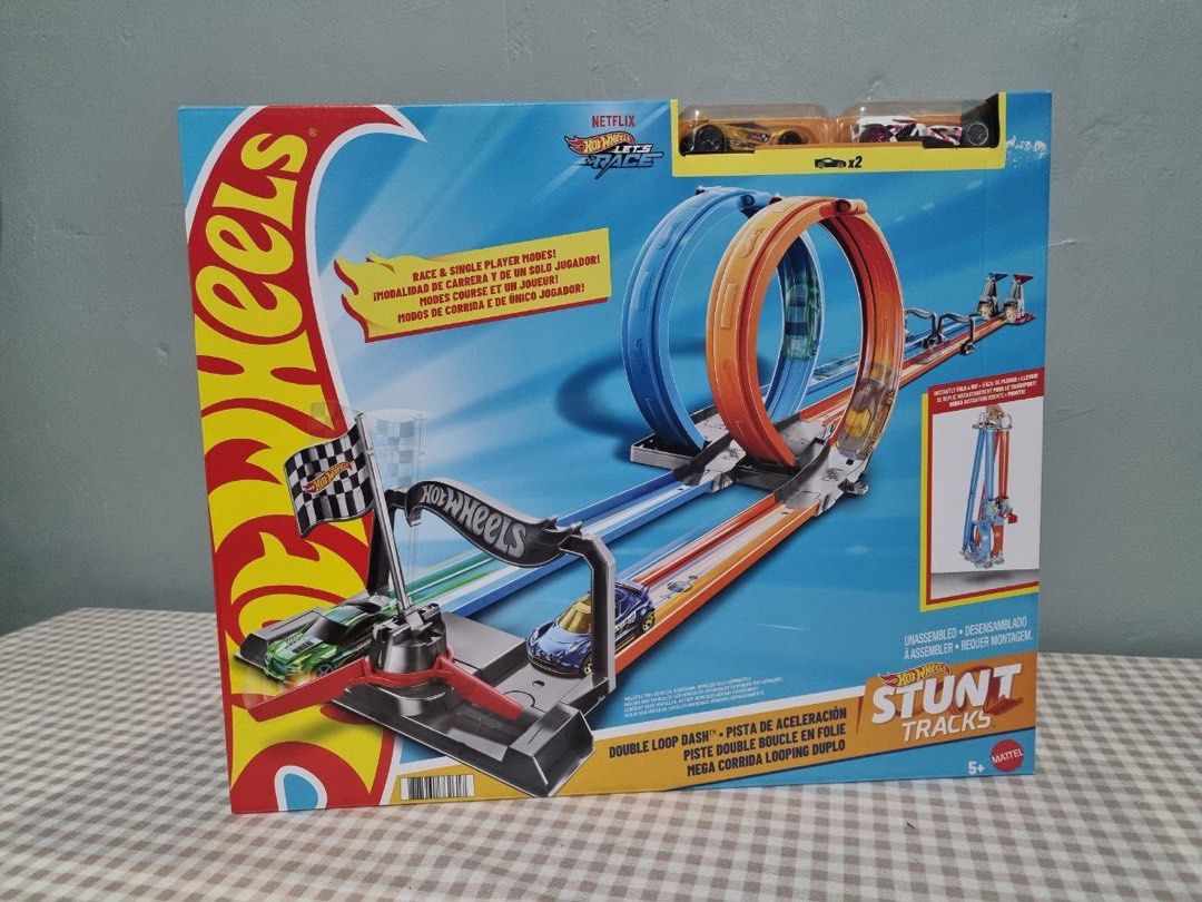 Hot Wheels Double Loop Dash + Free 1 Hot Wheels Car, Hobbies & Toys ...