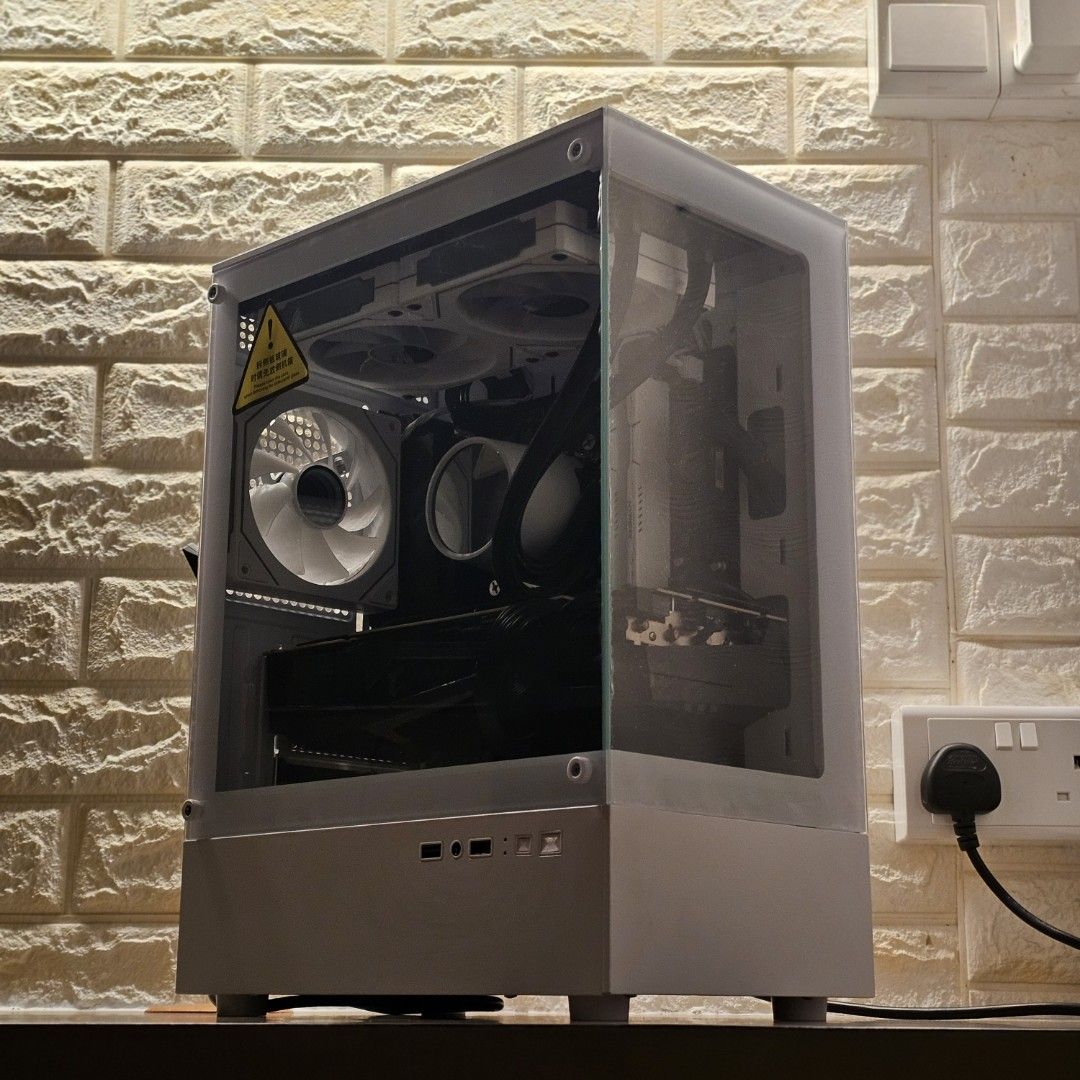 i5-10400, Rtx 2080 Super, 16gb Ram, 512gb SSD, Wifi 6 + Bluetooth, High ...