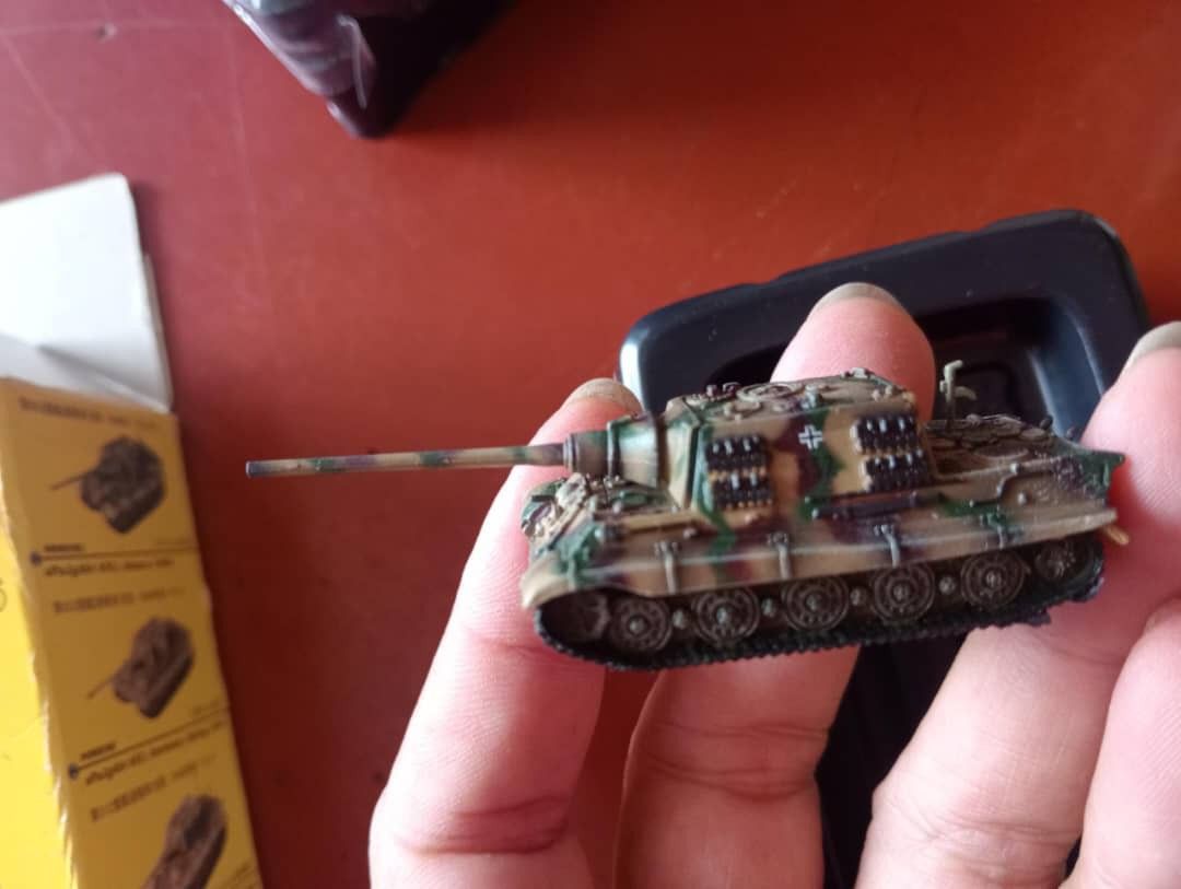JAGDTIGER TANK 1/144, Hobbies & Toys, Toys & Games on Carousell