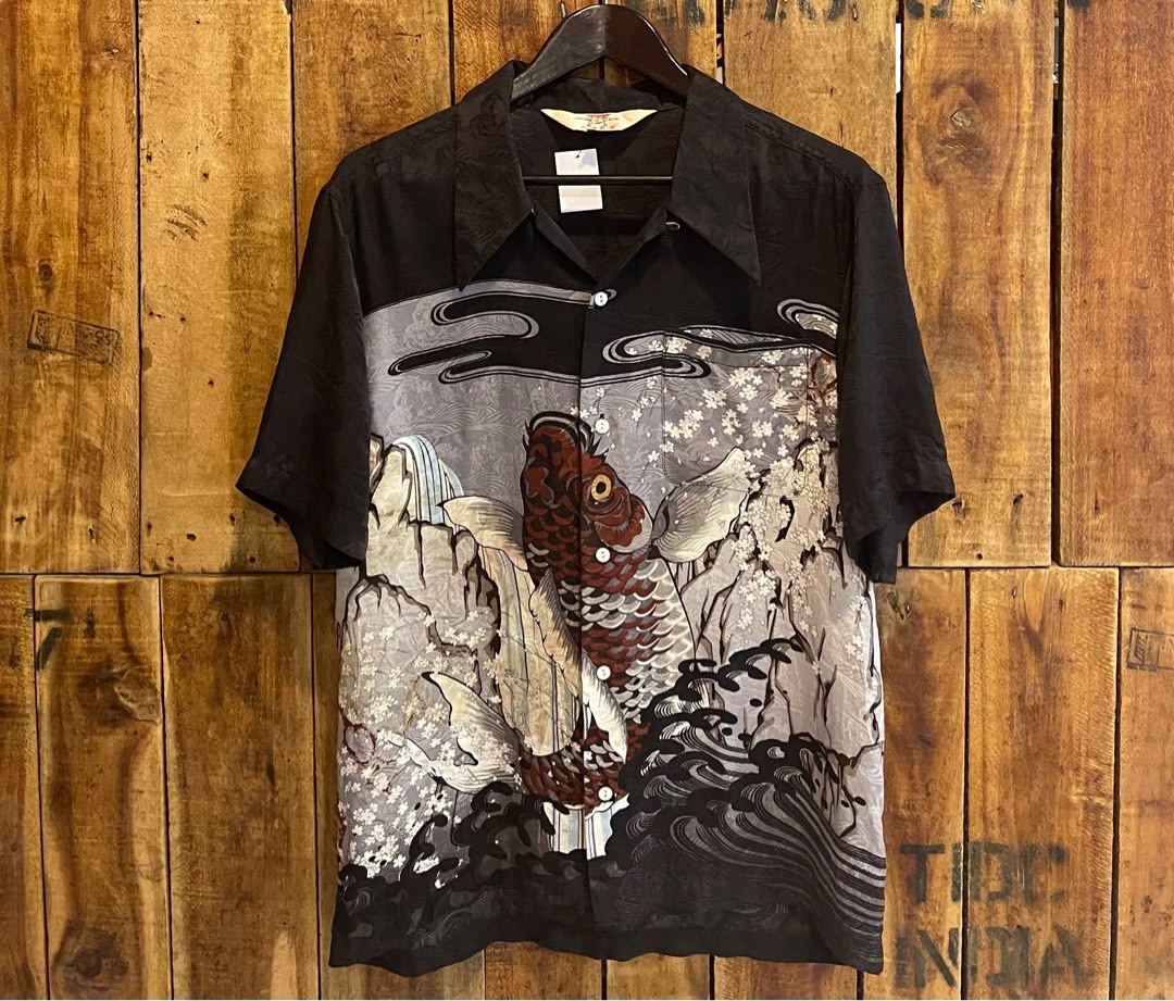 JAPANESE CLASSIC SCRIPT KOI FISH SILK FABRIC, Men's Fashion, Tops ...