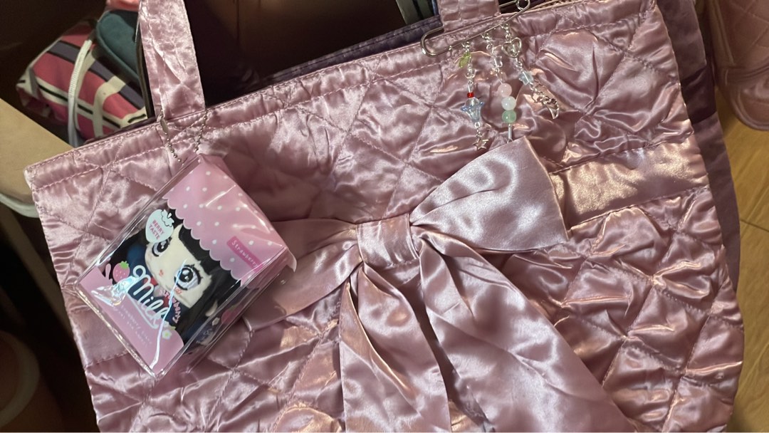 [NFS ANYMORE] Large Pink Satin NaRaYa tote bag, Women's Fashion, Bags ...