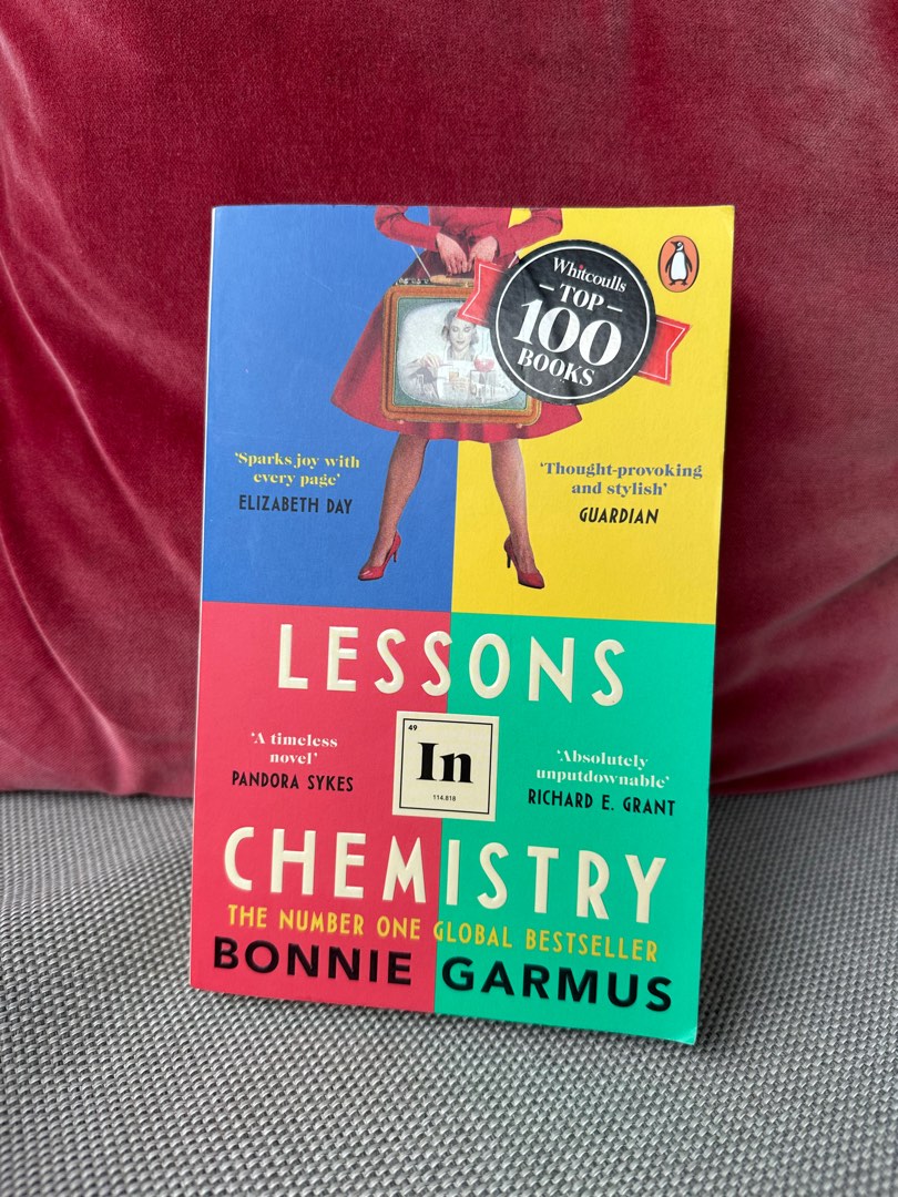 Lessons in Chemistry Novel by Bonnie Garmus, Hobbies & Toys, Books ...