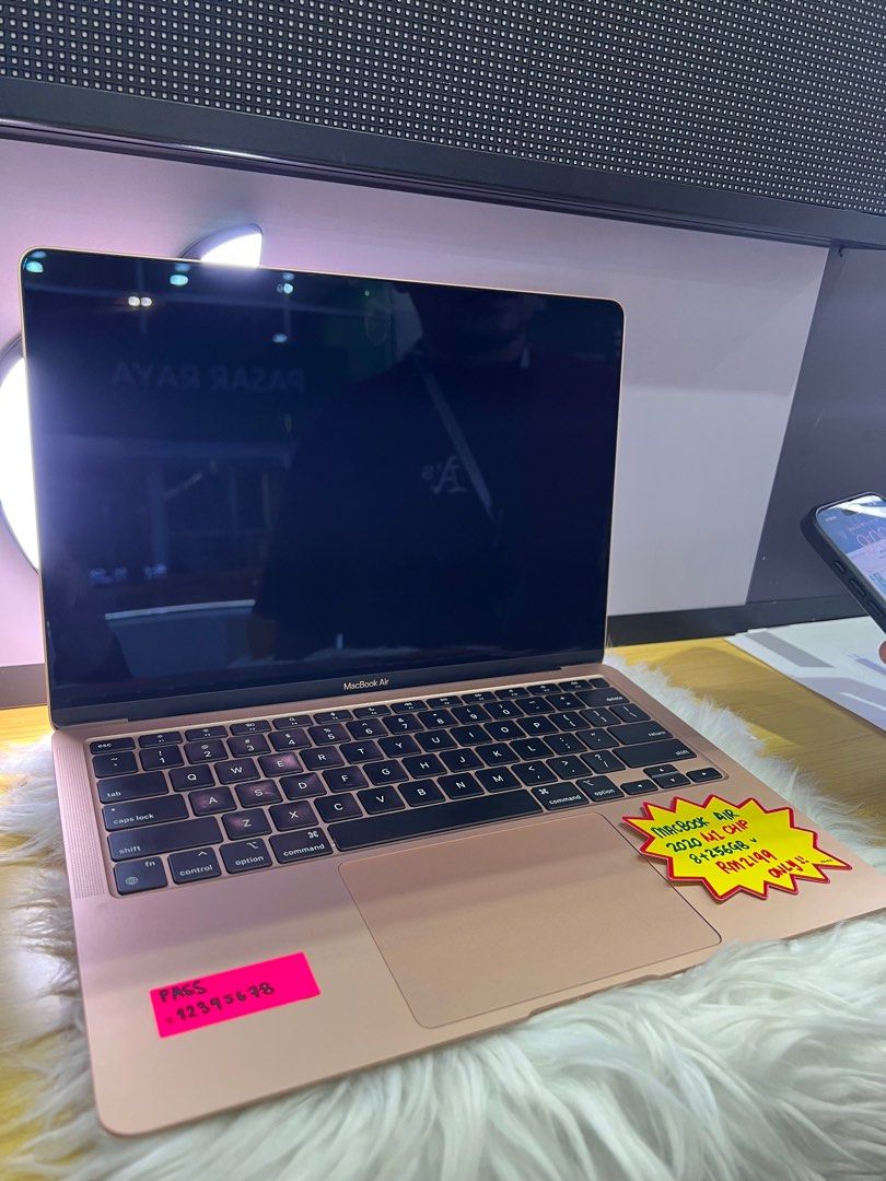 MACBOOK AIR 2020 M1 CHIP 8+256GB 🍎🔥, Computers & Tech, Laptops ...