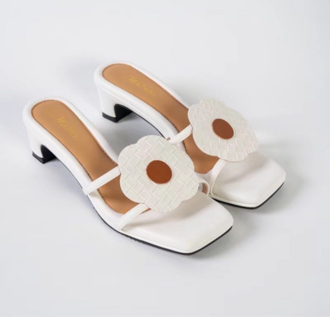 Machino Lady Hana, Women's Fashion, Footwear, Heels on Carousell
