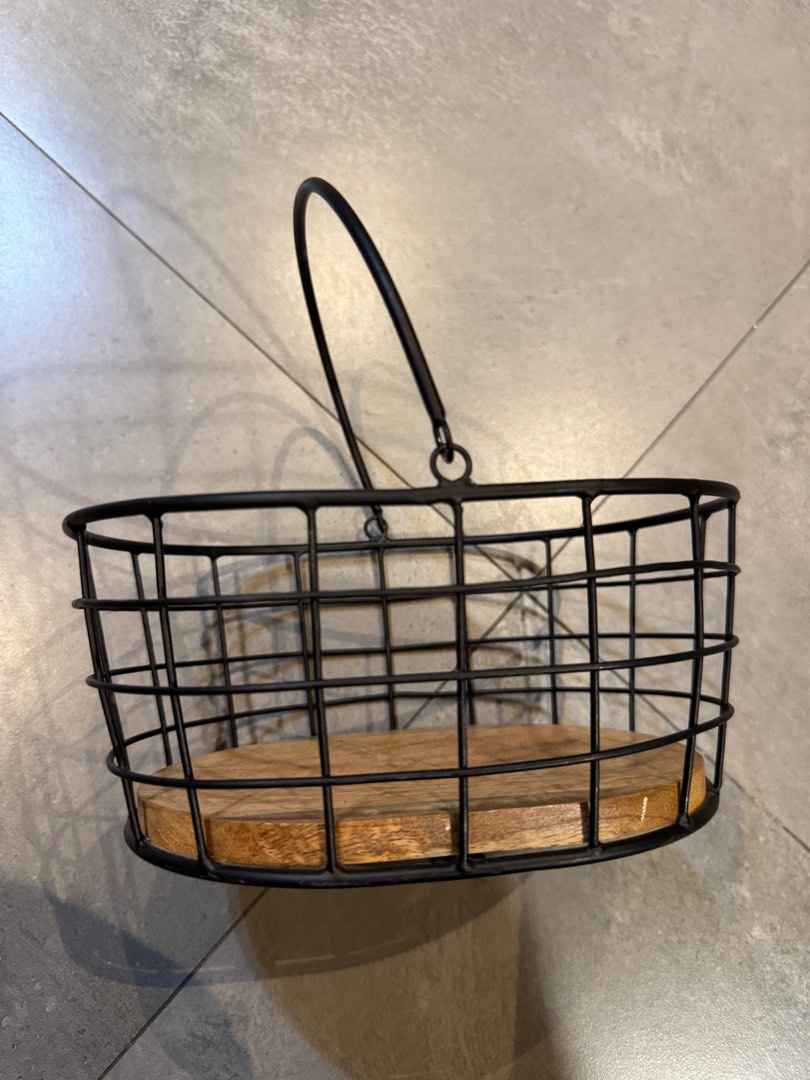 Metal Basket, Furniture & Home Living, Home Improvement & Organization ...