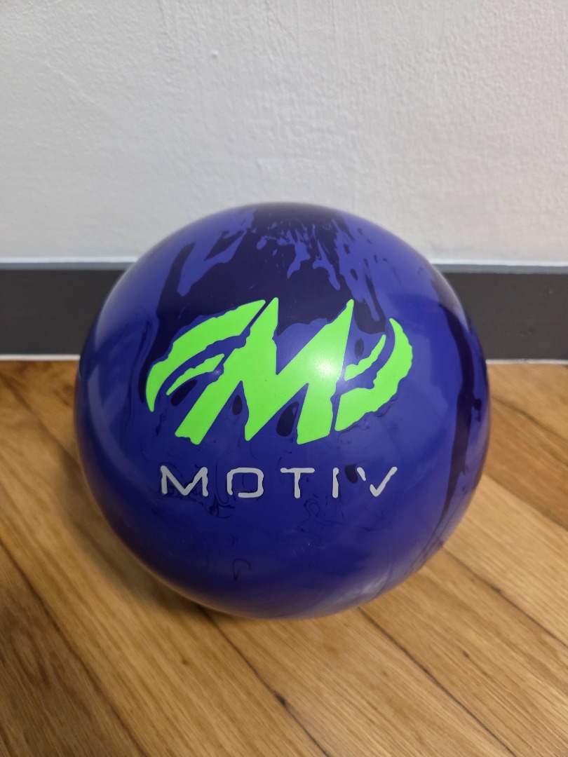 Motiv Primal Shock 13lbs reactive bowling ball, Sports Equipment ...