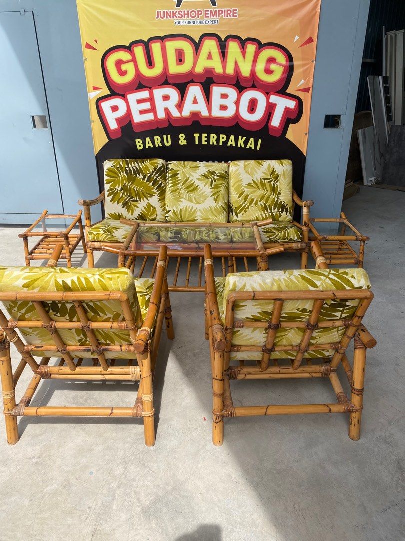 Set sofa rotan RM850, Furniture & Home Living, Furniture, Sofas on ...