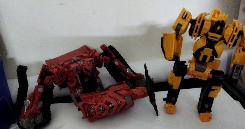Set Transformers rotf studio series scrapmetal Skipjack Constructicon ...