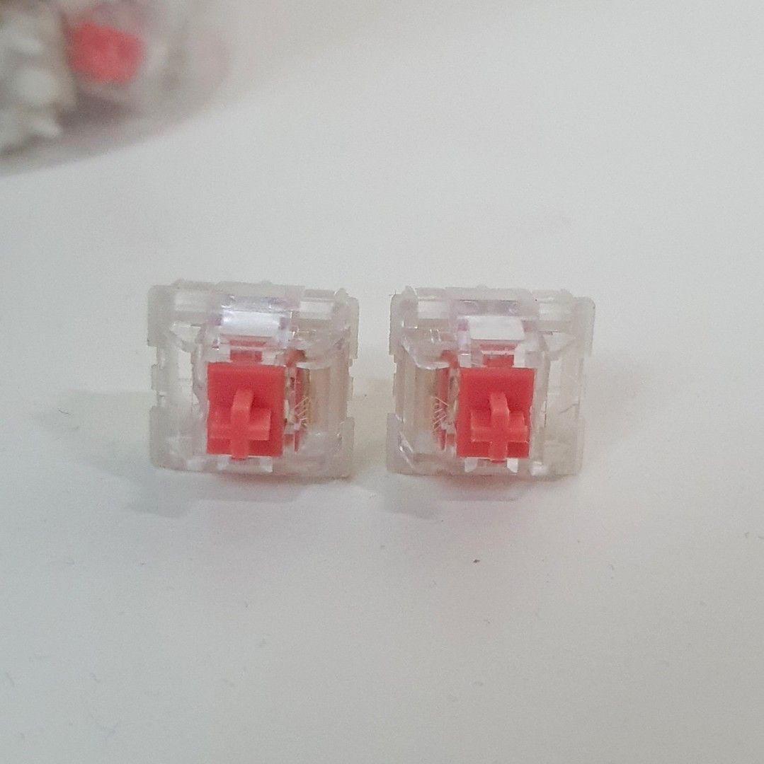 Silent Red Switches 104 pieces Mechanical Keyboard RGB Gaming Switch ...
