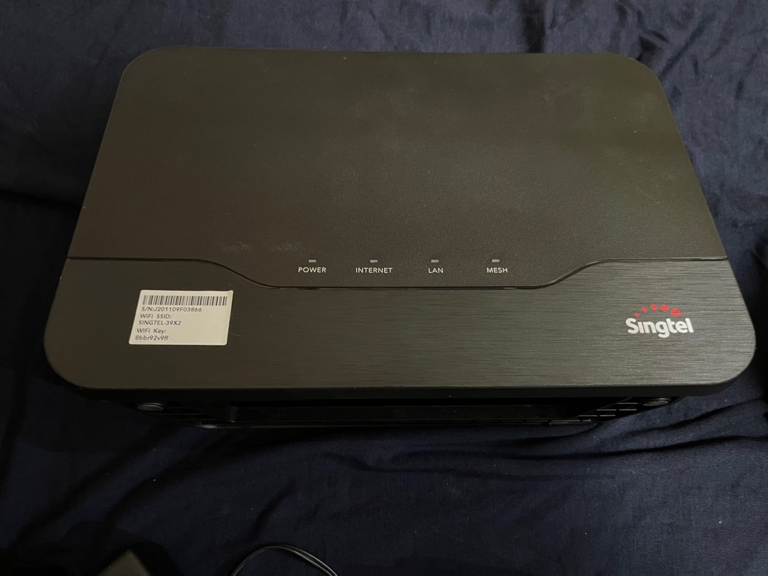 Singtel Mesh Router + Nokia Optical Network Router, Computers & Tech ...