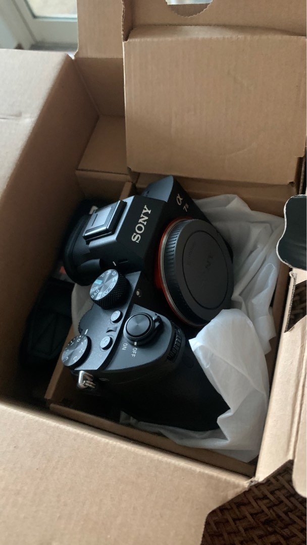 Sony A7iii With Box Low Shutter Count, Photography, Cameras on Carousell