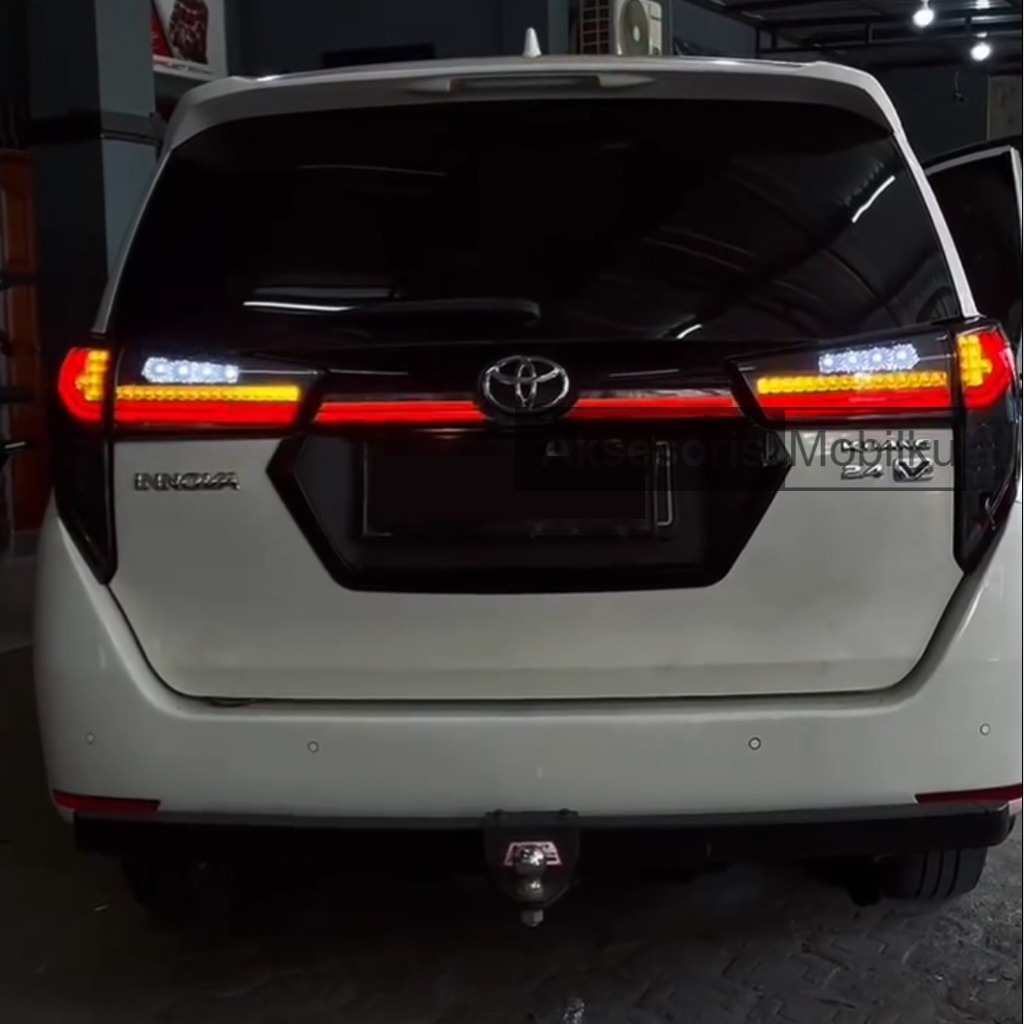 Stoplamp Innova Reborn Lexus Style Smoke Welcome Led Running, Aksesoris ...