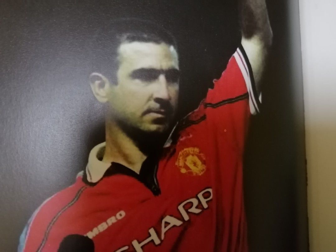 Super-Classic Manchester United. The Unseen Archives With Beckham ...