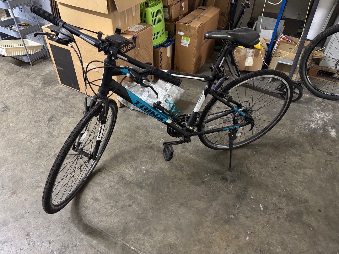 Trinx 700c hybrid bike, Sports Equipment, Bicycles & Parts, Bicycles on ...