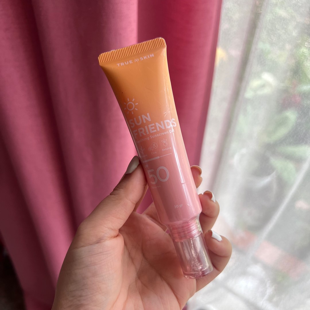 True to Skin Sunfriends Sunscreen Gel SPF 50 PA++++, Kesehatan ...