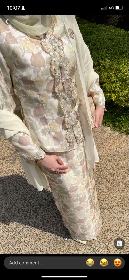 Tun Teja Guzel KL (L), Women's Fashion, Muslimah Fashion, Baju Kurung & sets on Carousell