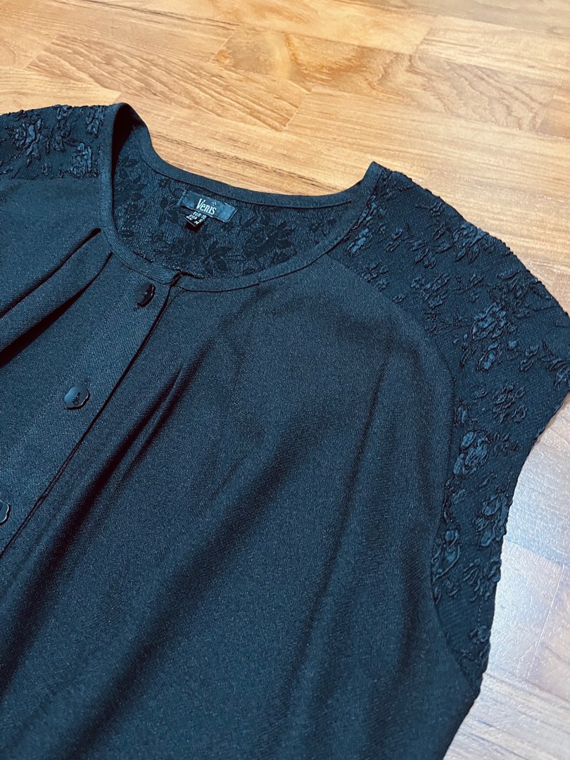 [Venis- Size M] Short Sleeve Black Blouse *Bought from Europe* Elegant ...