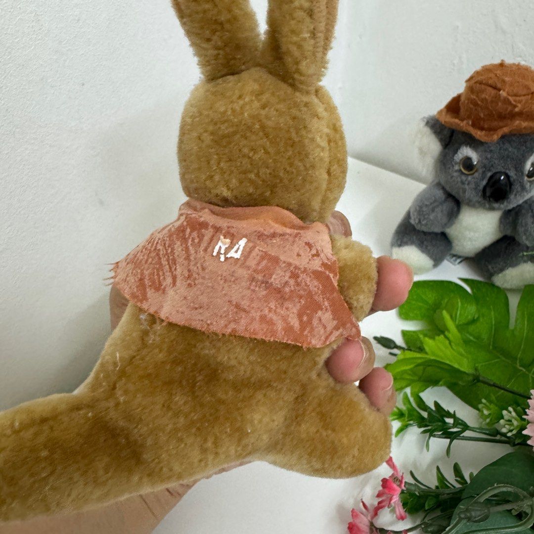 Vintage Defect Australia koala bear and kangaroo soft toy, Hobbies ...