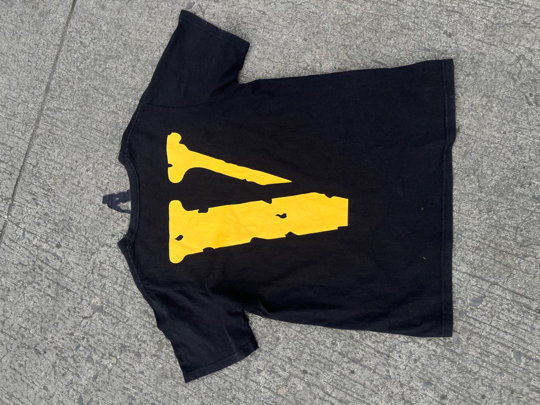 Vlone, Men's Fashion, Tops & Sets, Tshirts & Polo Shirts on Carousell