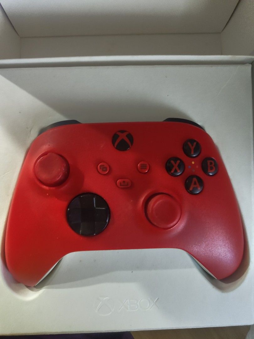 Xbox controller pulse red, Video Gaming, Gaming Accessories ...