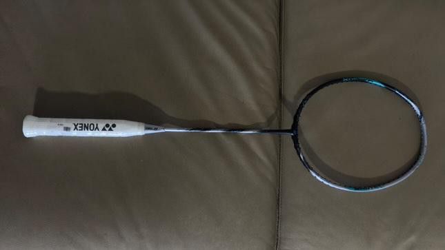 Yonex 88d Pro & Victor Ryuga 2 pro, Sports Equipment, Sports & Games ...