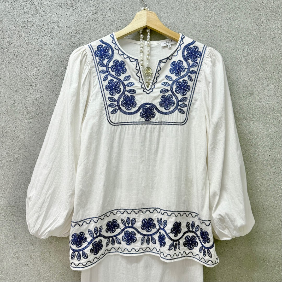 Zalia Basics Baju Raya Cotton Sulam Off White / Blue, Women's Fashion ...