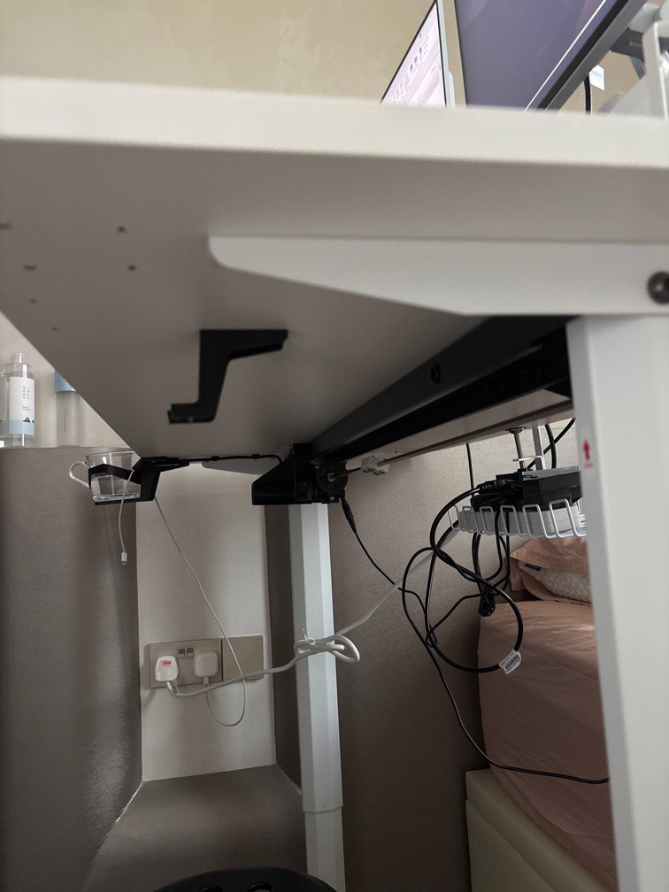 AEGIS Rhombus Electric Standing Desk, Ergonomic Electric Adjustable ...