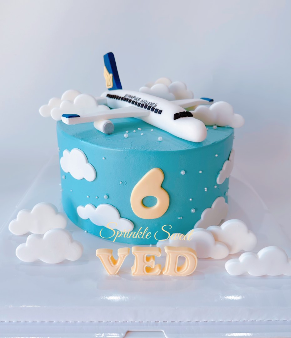 Aeroplane birthday cake/ Singapore airline/ customised cake, Food ...