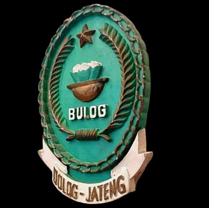 Antik Papan Nama Logo Bulog Dolog Jateng Lama Ukir Kayu Timbul Utuh ...