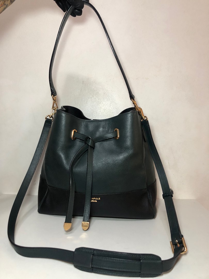 Authentic Beanpole bucket 2way, Luxury, Bags & Wallets on Carousell