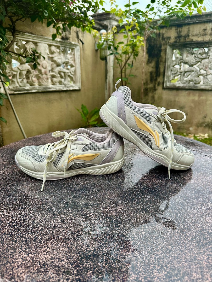 Badminton Shoes Li Ning Ultra III Limited Edition (US6.5/UK5.5/EUR39/(MM)245), Men's Fashion ...