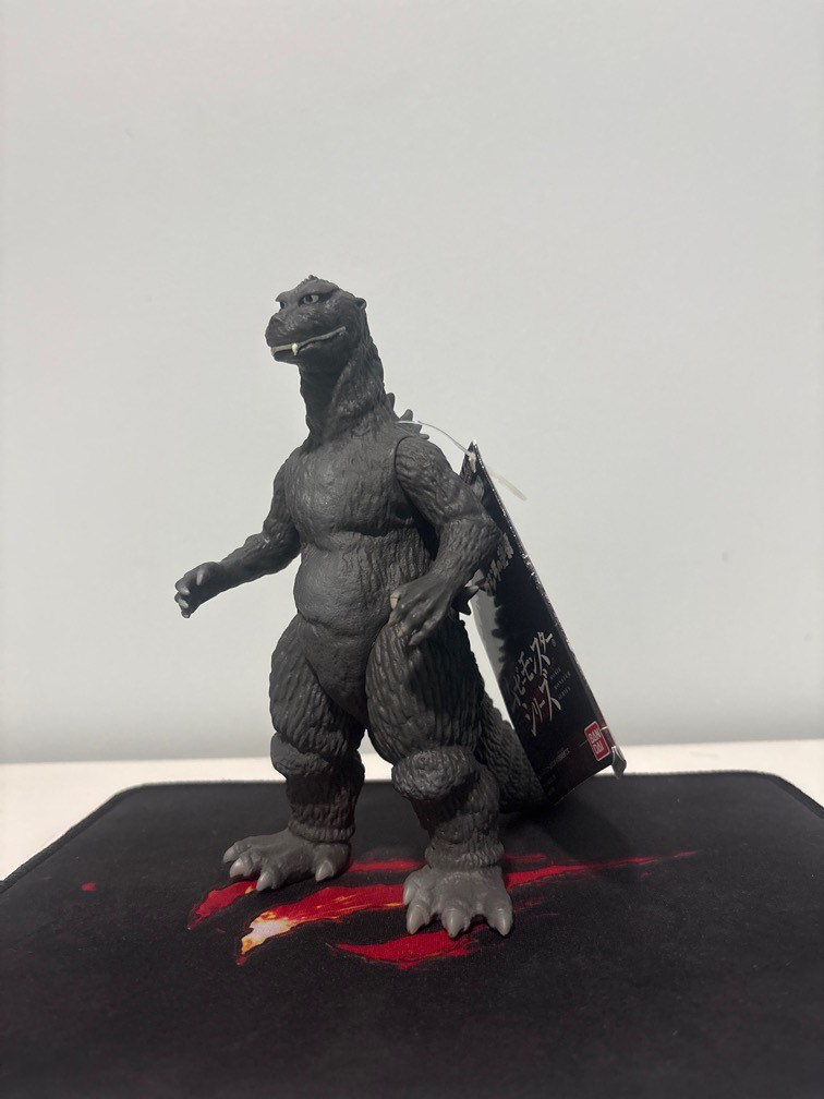 Bandai godzilla 1955, Hobbies & Toys, Toys & Games on Carousell