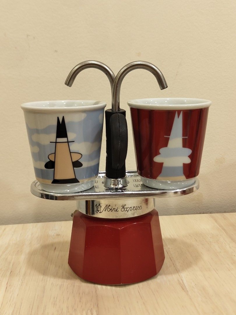 Bialetti Mini Express: Moka Set Red, TV & Home Appliances, Kitchen ...