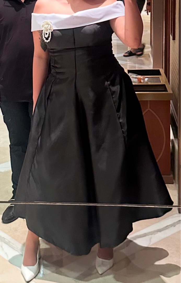 Black and White Graduation Dress (Custom Made), Women's Fashion ...