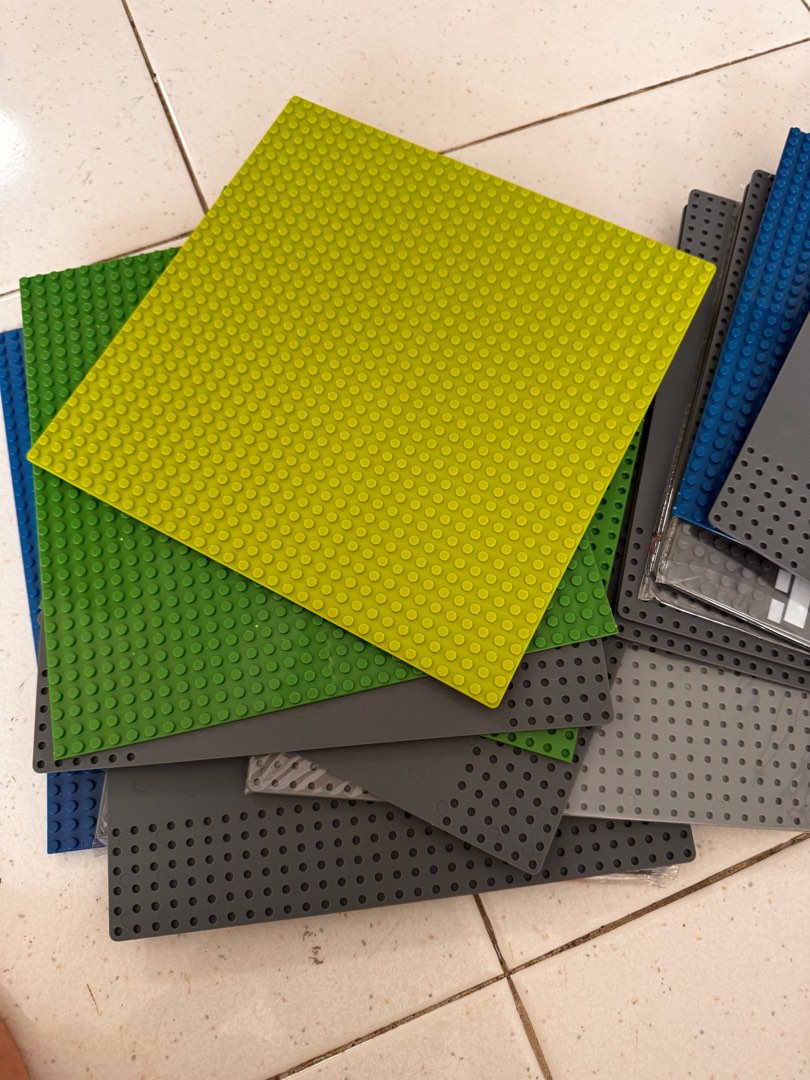 Building base plate, Hobbies & Toys, Toys & Games on Carousell