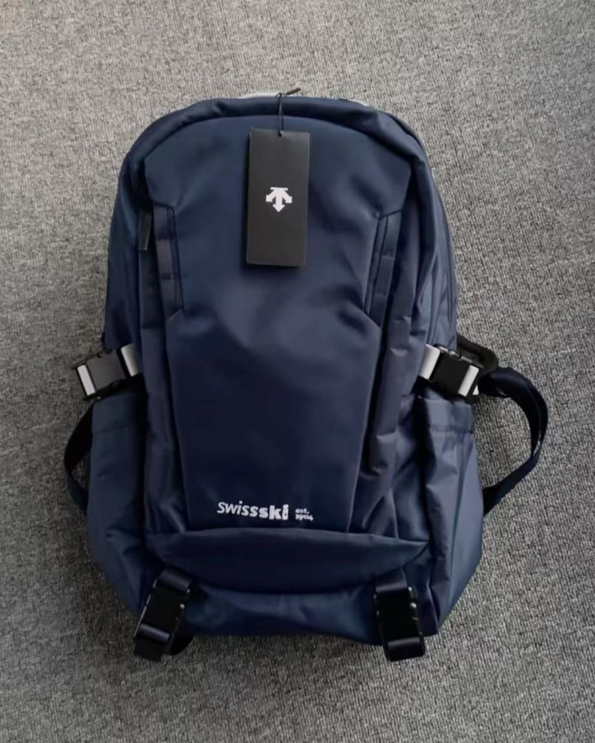 Descente 100% Nylon Waterproof, oil, dirt and static Backpack Blue, Men ...