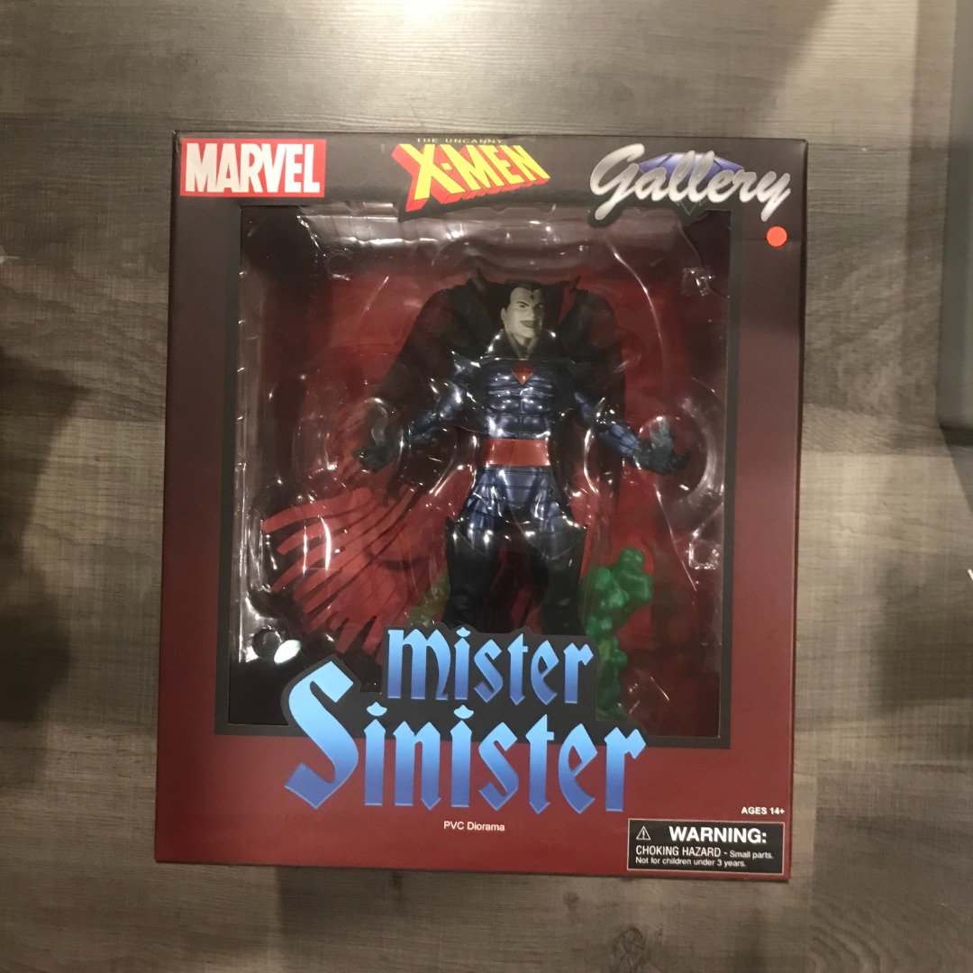 Diamond Select Toys Marvel Gallery X-Men Mister Sinister Diorama Statue ...