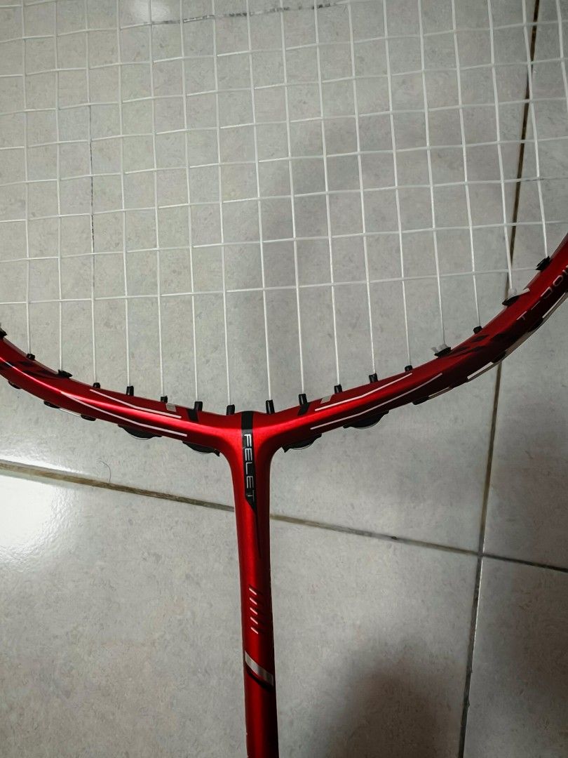 Felet TJ 1000 power, Sports Equipment, Sports & Games, Racket & Ball ...