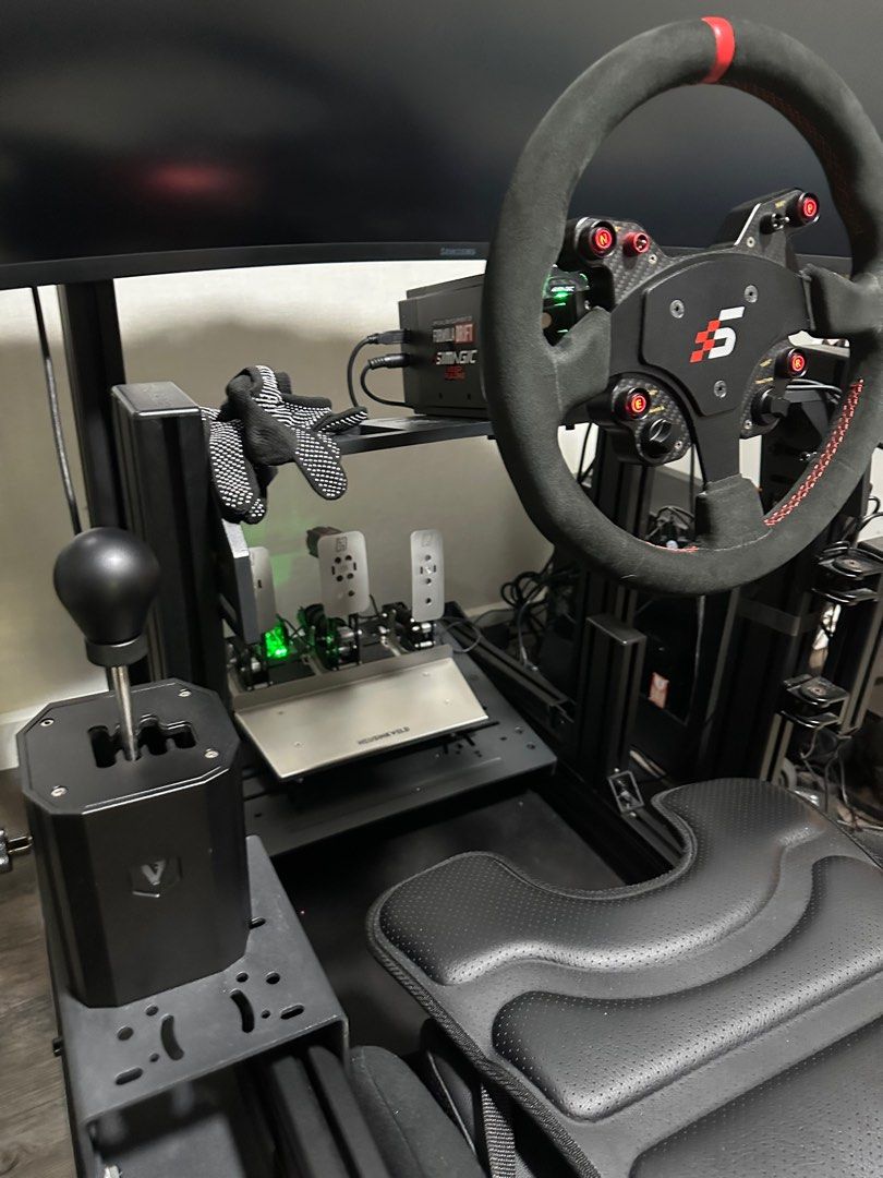 Full High End Sim Racing Rig - SIMAGIC ALPHA, HEUSINKVELD, VNM ...