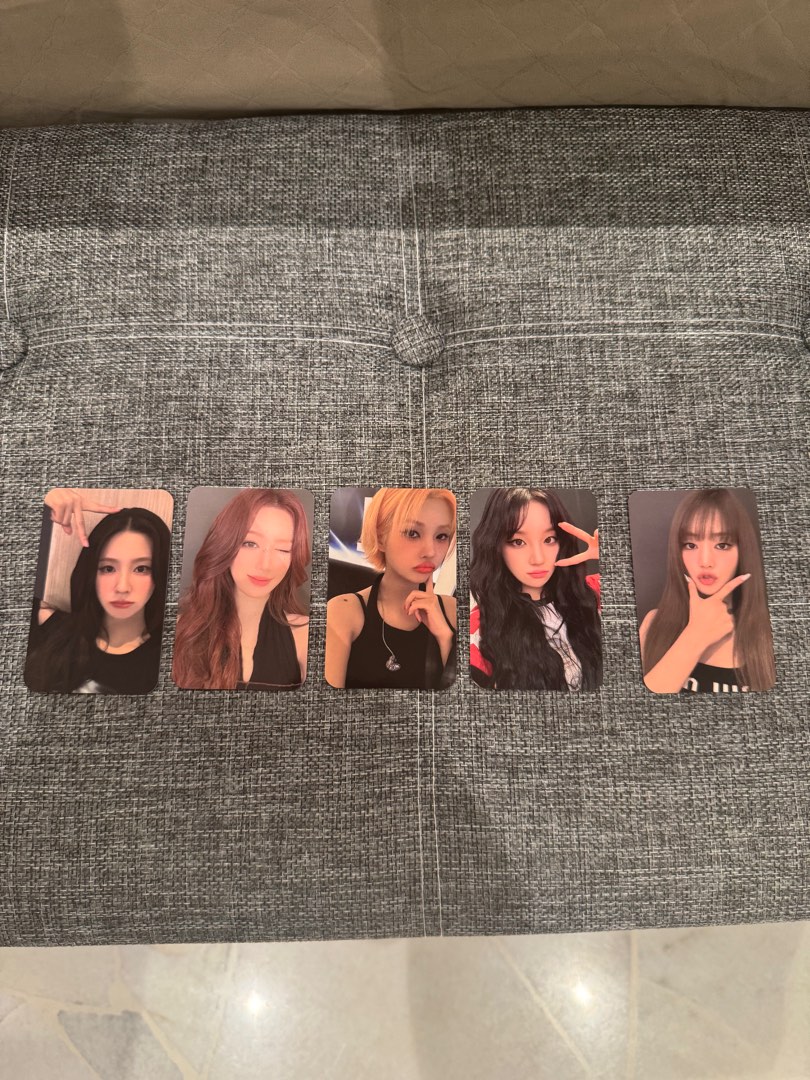 (G)-Idle IDOL World Tour in Cinemas Photocard, Hobbies & Toys ...