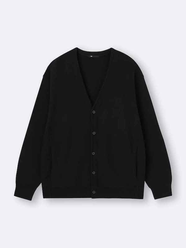 GU V neck Knit Cardigan, Women's Fashion, Tops, Longsleeves on Carousell