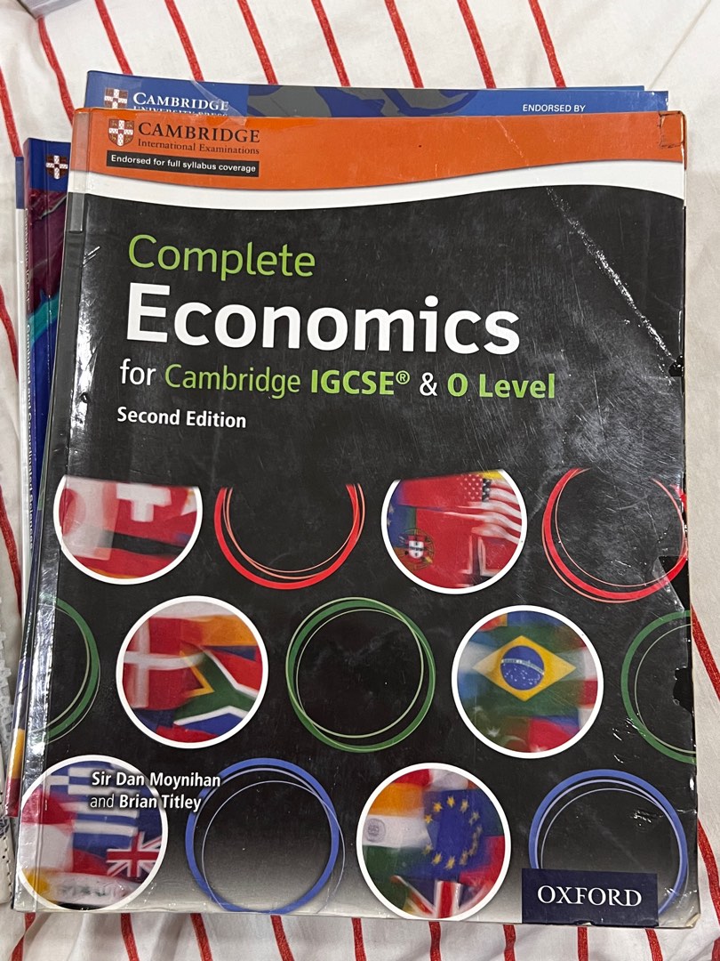 IGCSE economic textbook, Hobbies & Toys, Books & Magazines, Textbooks ...