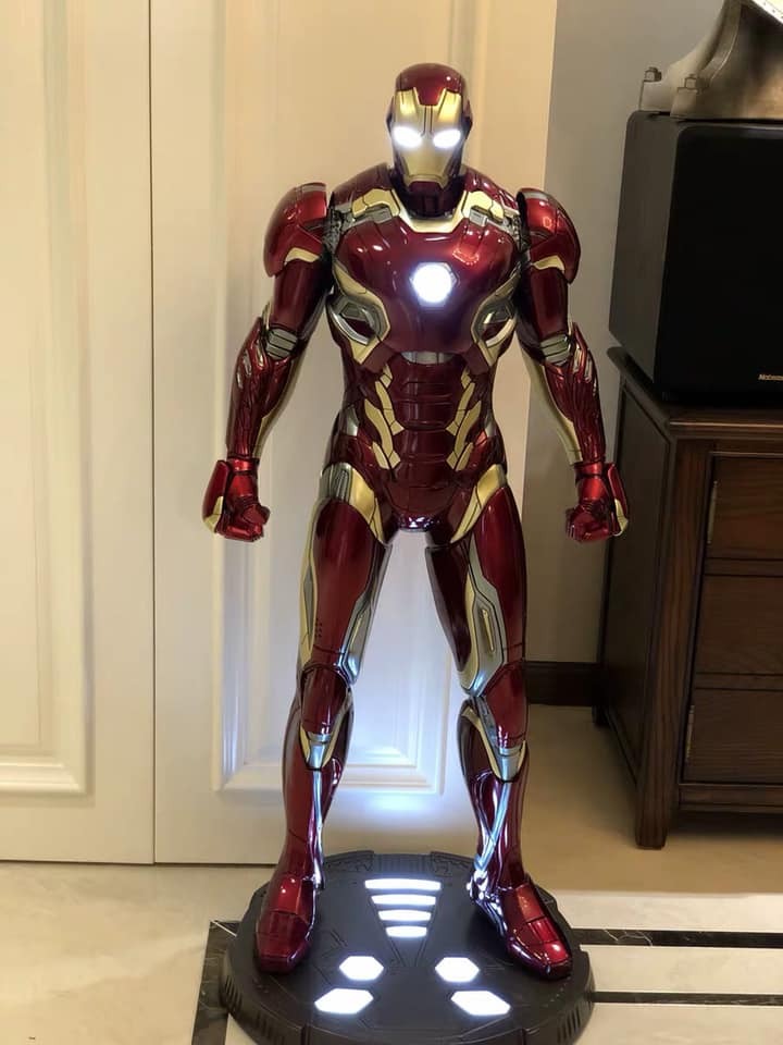 Iron Man MK 45 1/4 Scale Resin Statue - Custom, Hobbies & Toys, Toys ...
