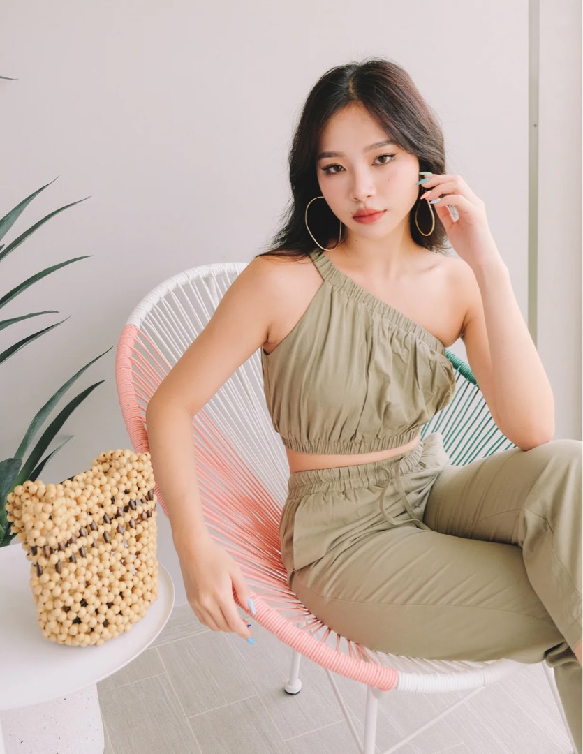 MFW Jenna Linen Toga Of Shoulder Top in Olive, Women's Fashion, Tops ...