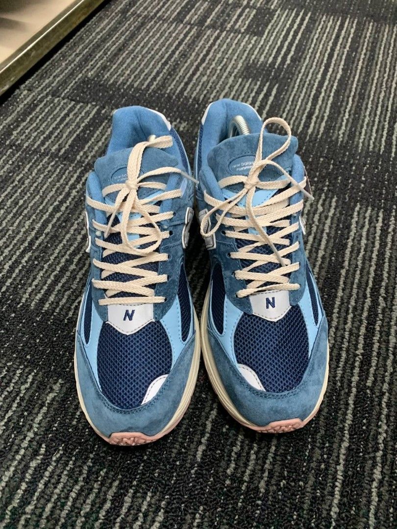 New balance 2002r Blue, Women's Fashion, Footwear, Sneakers on Carousell