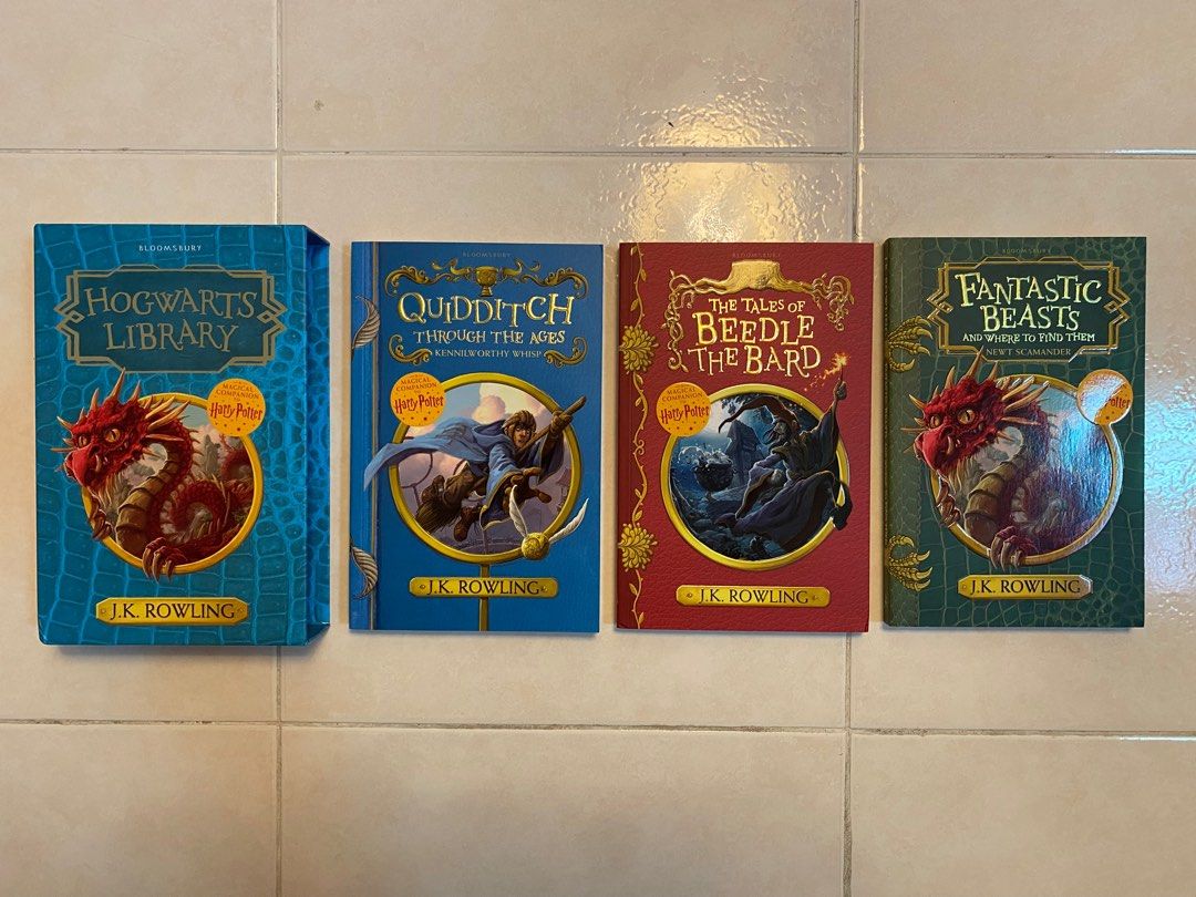 official hogwarts library book series (total 3 books), Hobbies & Toys ...