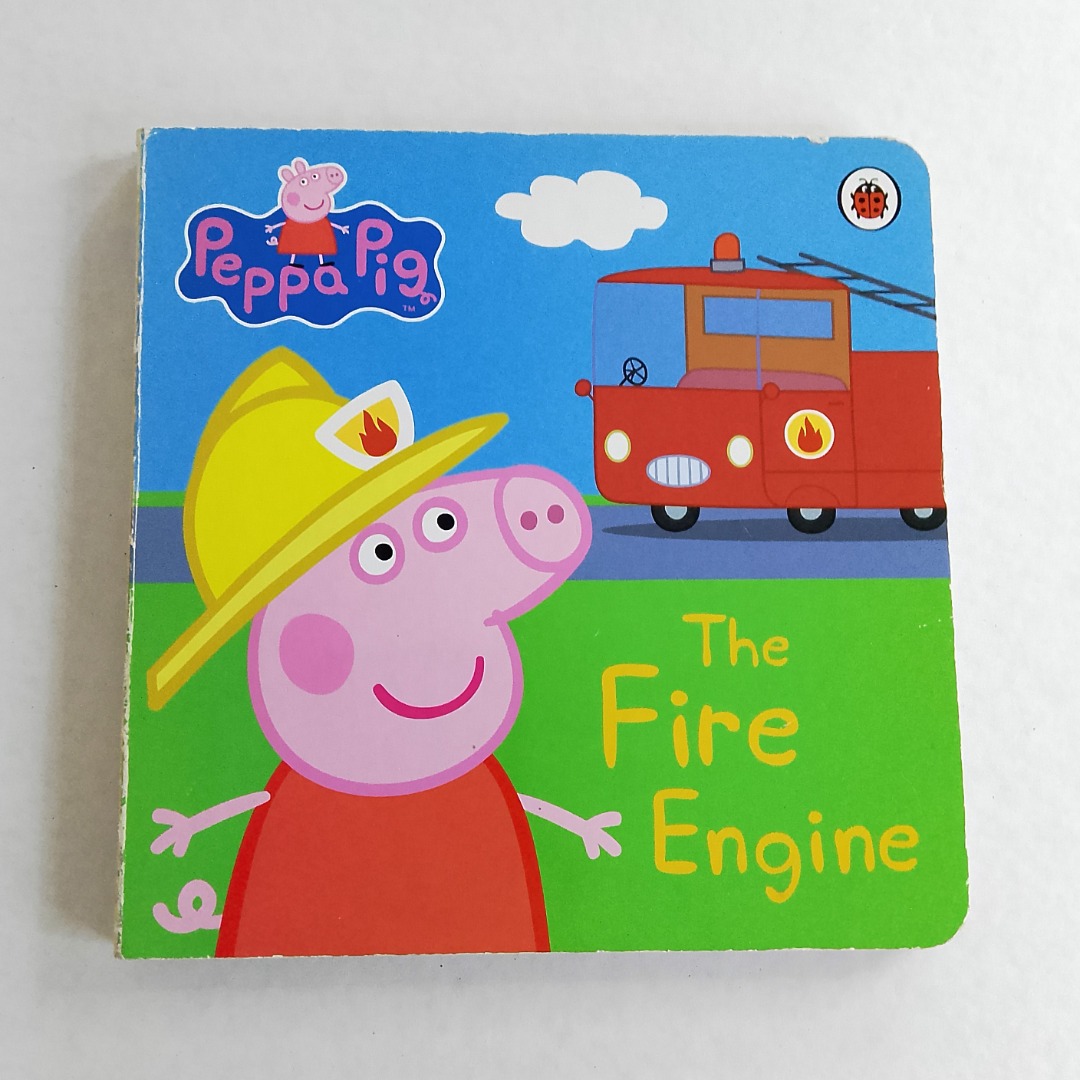 Peppa Pig - The Fire Engine (Ladybird) - Board Book, Story Book ...