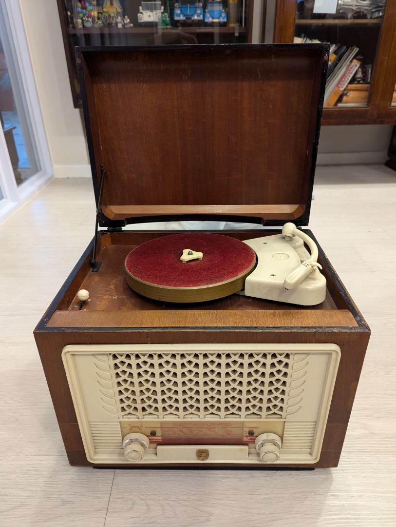 Philips Radiogram HX454A Stereo Radio Receiver Vinyl Tube Record Player ...