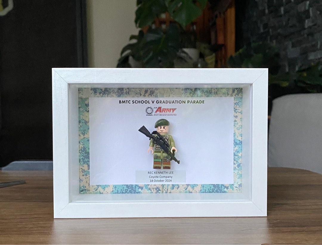 [POP gift][BMT passing out parade gift] customised military figurine in ...